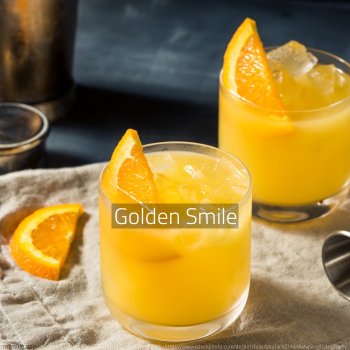 Recipe: Golden Smile, Cocktails & Drinks | mixable.app